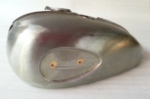 BSA A65 1968-69 US SPEC 2 GALLON GAS FUEL PETROL TANK