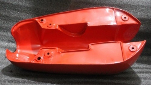 NORTON COMMANDO HI-RIDER SHEETMETAL RED PAINTED GAS FUEL PETROL TANK