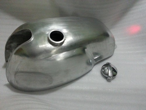 YAMAHA SR500 CAFE RACER MANX GAS FUEL PETROL TANK ALUMINIUM ALLOY