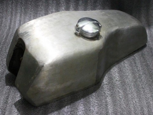 YAMAHA TZ RD250 RD350 TD STEEL GAS FUEL PETROL TANK CAFE RACER